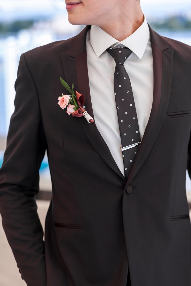 Tendencias en trajes de novio para este 2024 - Restaurante El Lomo